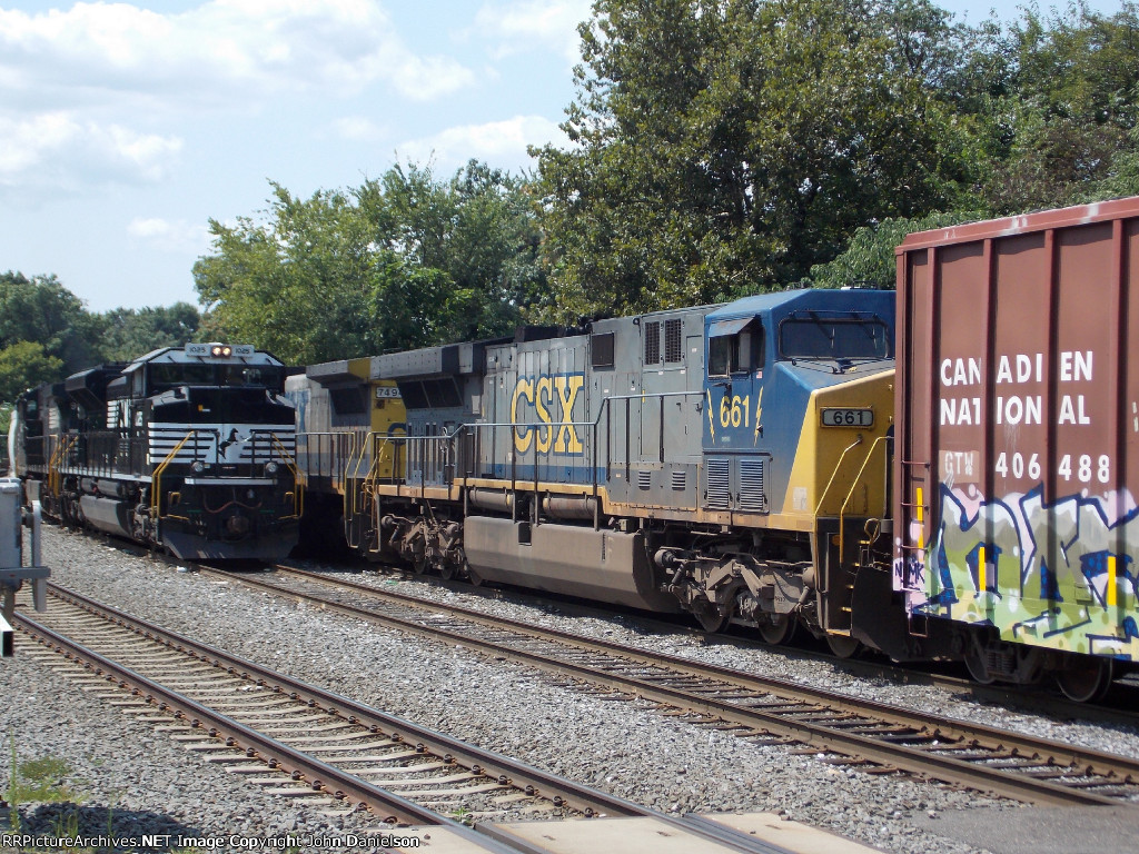 CSX 661